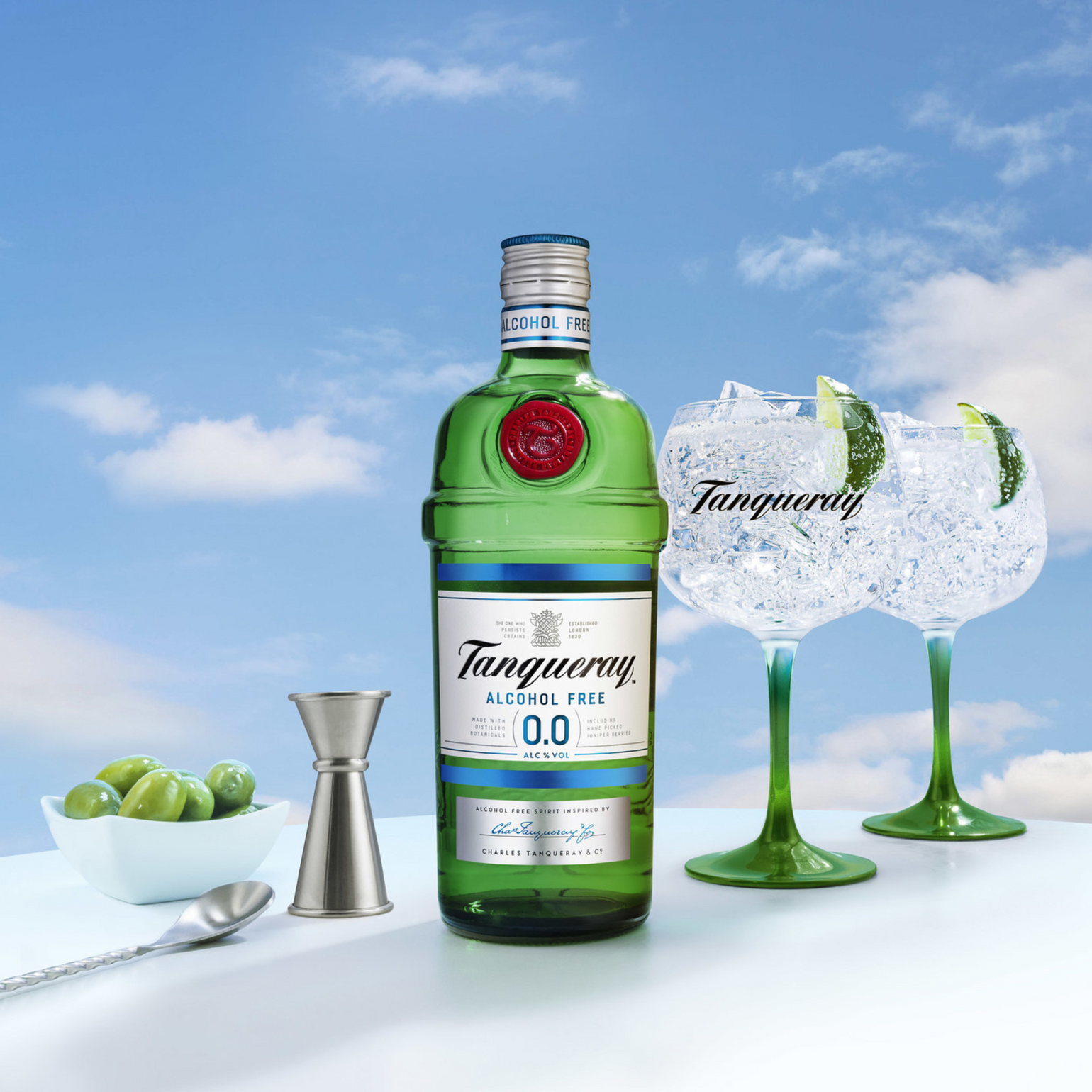 Tanqueray 0.0 | Non-Alcoholic Gin Available in Calgary – Santé Dry ...